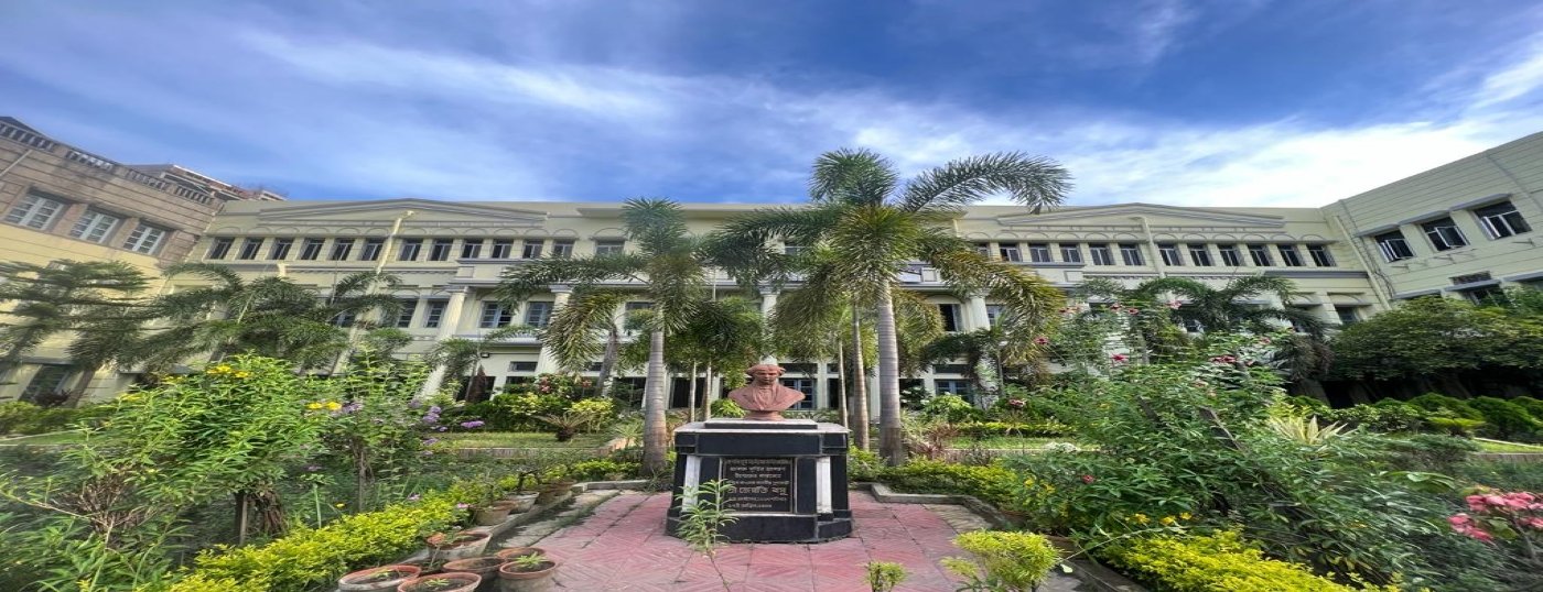 DEROZIO MEMORIAL COLLEGE